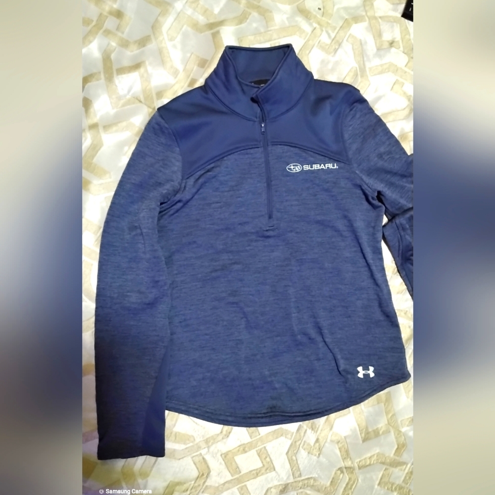 Womens Under Armour Cold Gear Size Med. Subaru - Gem